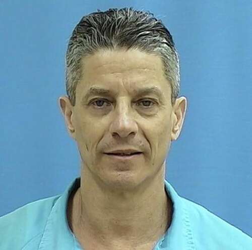 Convicted killer from Des Plaines to stay in prison while bid for new ...
