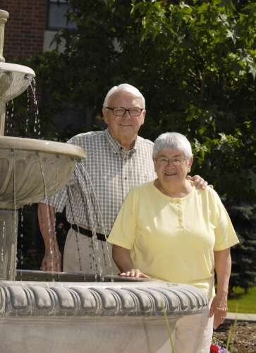 Mount Prospect board pays final tribute to 'visionary' former Trustee ...