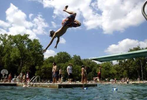 Batavia's Quarry Beach to stay open longer on extra-hot days
