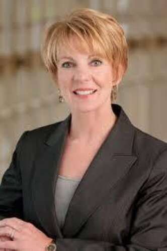 WIM Fox Valley to welcome Linda Deering Dean Nov. 12