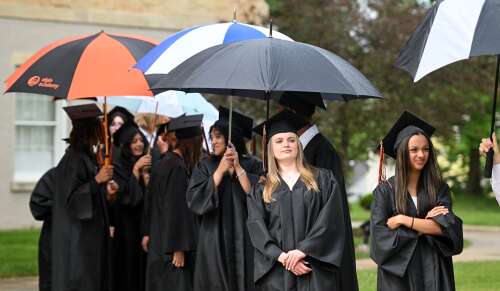 ‘Smile a lot, it’s a good day’: Elgin Academy holds final official ...
