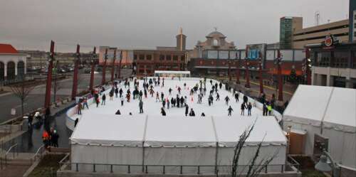 Outdoor hockey coming to Rosemont’s ice rink