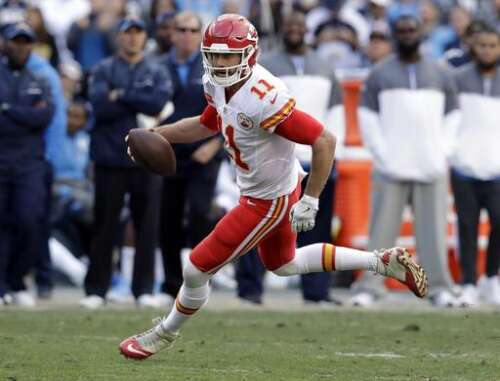 Playoff Alex different from Regular-Season Alex for Chiefs