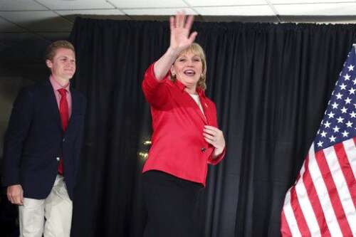 Christie deputy, ex-Goldman Sachs executive win primaries