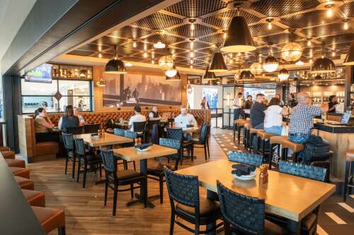 A beloved Loop restaurant gets sizzling at O’Hare