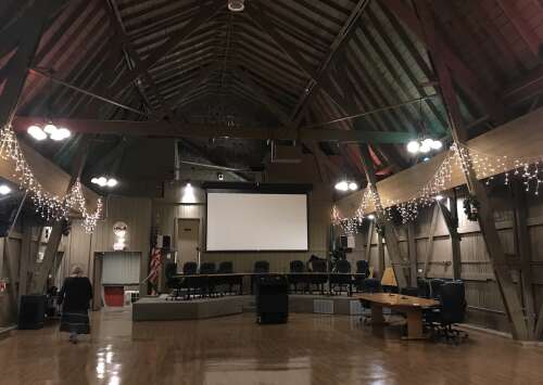 Living history: Hawthorn Woods village barn a symbol of being ‘rural ...