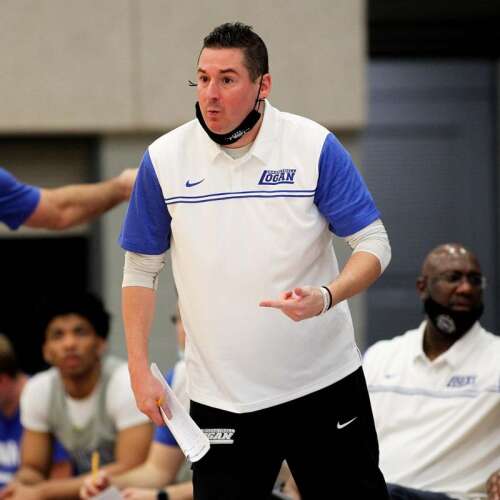 Clancy named new Triton basketball coach