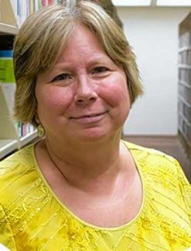 Susan Wiggins: 2021 candidate for Helen Plum Library board