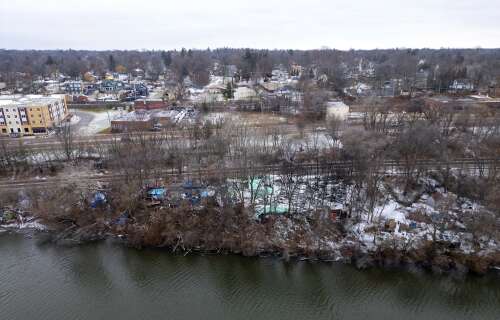 Another fire breaks out at Elgin homeless encampment, as city moves ...