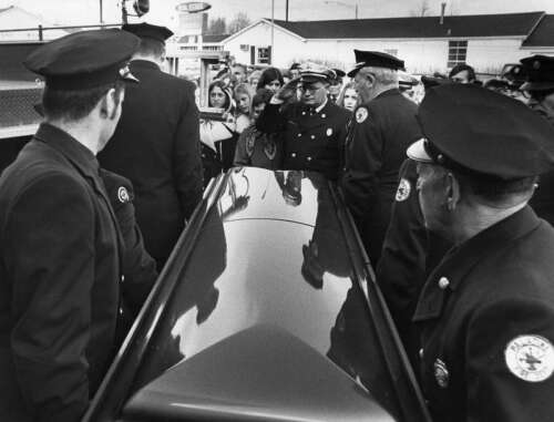 Images:50th Anniversary of the fatal Ben Franklin fire in Palatine