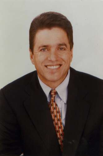 Former Bear, sportscaster Mike Adamle charged with DUI