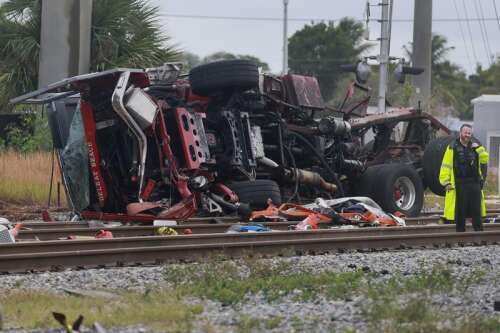 15 hurt in Florida when train hits fire truck that drove onto tracks ...