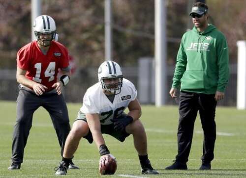 With Mangold out, Wesley Johnson takes center stage for Jets