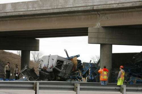 Semi hits bridge support on I-90 near Hampshire