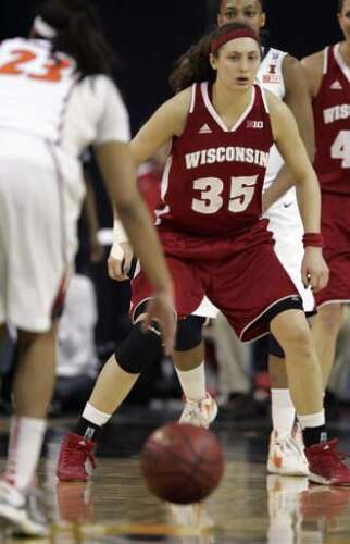 Bartlett’s Gulczynski thriving at Wisconsin