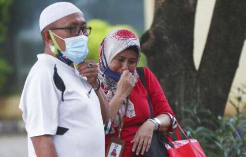 Divers recover crashed Indonesian plane's data recorder