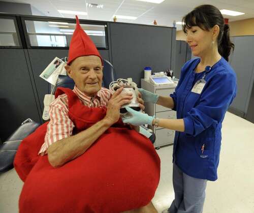 'Mr. Blood Drop' to donate 160th pint of blood