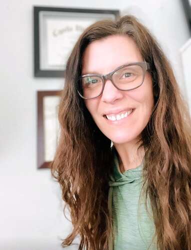 Shanna McKee: 2023 candidate for East Dundee Village Board, 2-year term