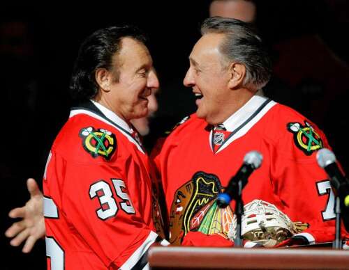 Blackhawks' One More Shift to honor Tony and Phil Esposito