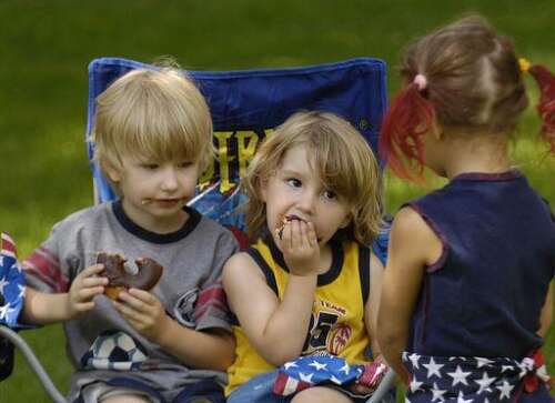 Parade pageantry part of 4th celebration