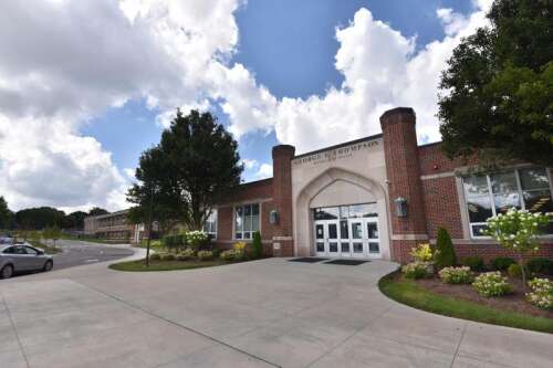 Thompson Middle School students begin school year with upgraded ...