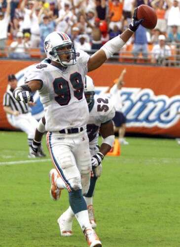 HOF Series: No title, Jason Taylor gets Hall of Fame plaque