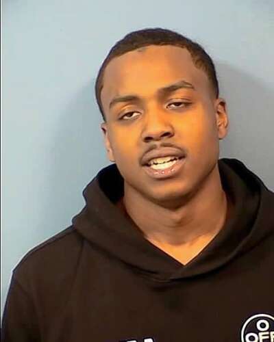 Man accused of stealing Addison cop's personal car from village lot ...