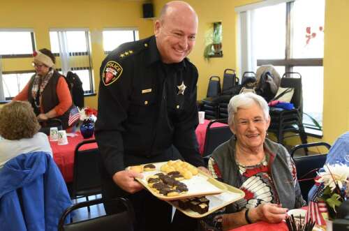 After no-confidence vote from officers, Wheeling police chief to step down