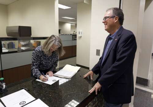 3-way race set for Arlington Hts. mayor, as candidate filing opens in ...