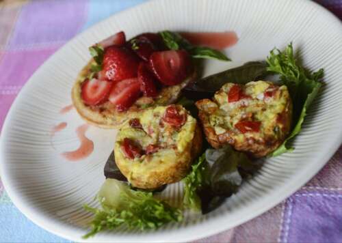 Egg and Cheese Strata in Muffin Tin