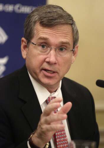 Kirk to skip Republican convention