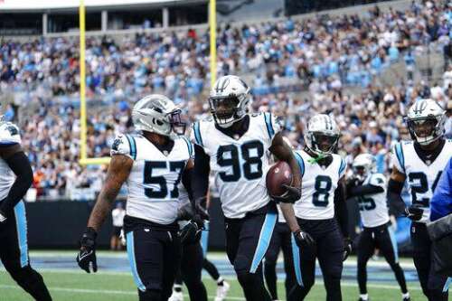 Panthers defeat Saints 22-14 to snap 9-game losing streak