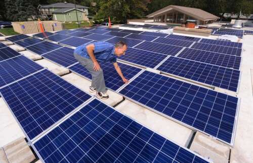 Arlington Heights church sees religious meaning in adding solar panels