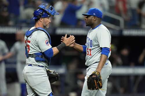Bellinger hits 3-run homer in the 7th, Neris struggles again in 9th ...