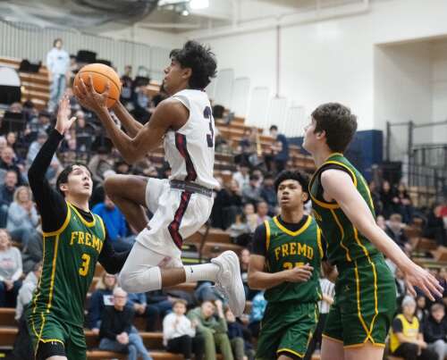 Boys basketball: Fremd fends off gritty effort from Conant