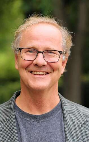 St. Charles Singers bringing string ensemble to ‘Candlelight Carols ...