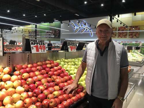 ‘A fresh market on steroids’: Expansive new grocery store opens in ...