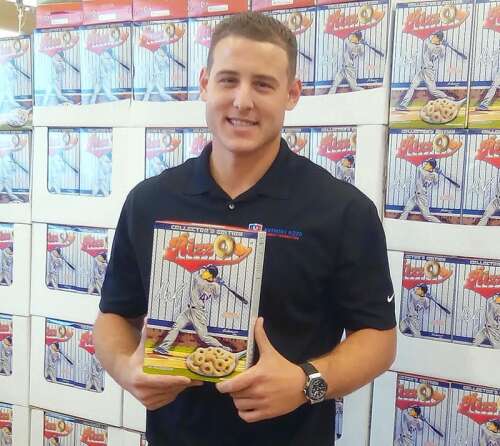 No longer lovable losers, Cubs have 8 new antics as reigning champs