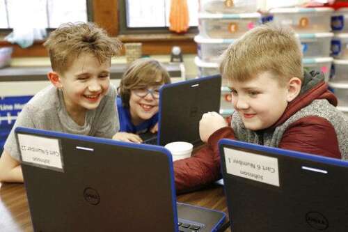 Quincy after-school program showcases focus on STEM, writing