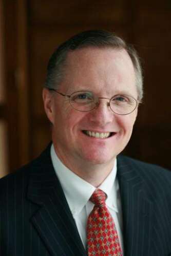 Longtime trustee running for Lake Barrington village president