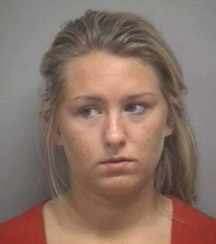 Huntley mom charged with child endangerment