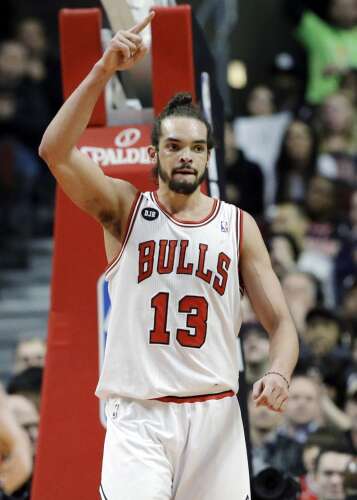 Rockets coach on defensive player of the year: Give it to Noah