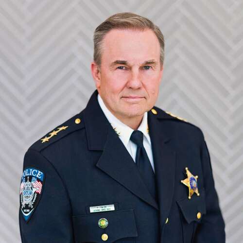 Cary police chief announces retirement