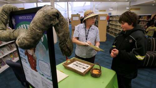 Crowd turns out for Gurnee library reopening celebration