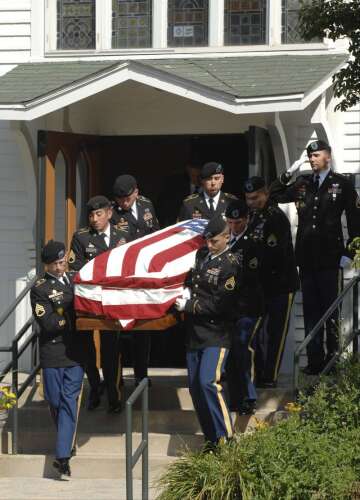 WWII Elgin pilot laid to rest after 6 decades