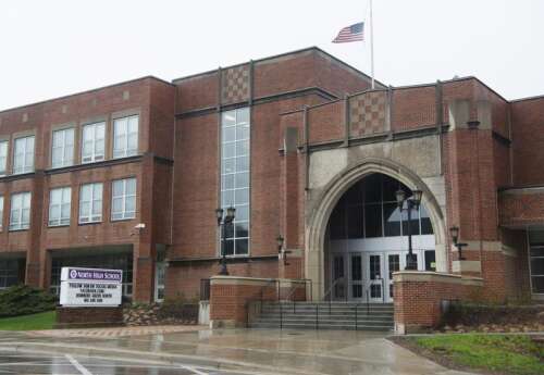 Downers Grove North High School Class of 2022