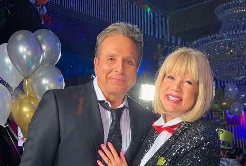 Feder: 'Sanitized smooch' for Janet & Mark on ABC 7's countdown