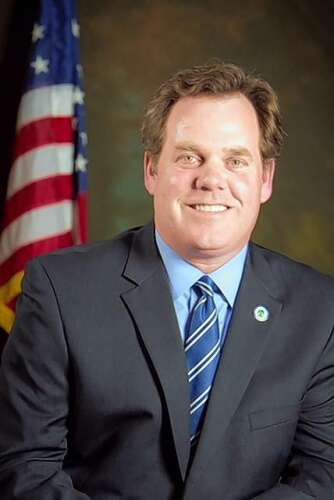 Burns likely winner in Geneva mayor's race