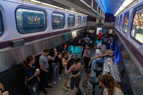 Nostalgic for bar cars? Metra may introduce ‘café cars’