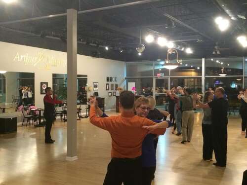 Arthur Murray Dance Center holds Reunion April 4th